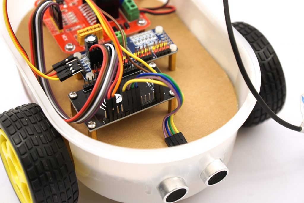 Roboter bauen mit dem ESP8266 Entwicklungsboard - Verkabelung Teil 1 - Roboter planen bauen ...